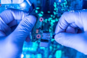 What are the Key Characteristics of an Embedded System? | KO2 Recruitment